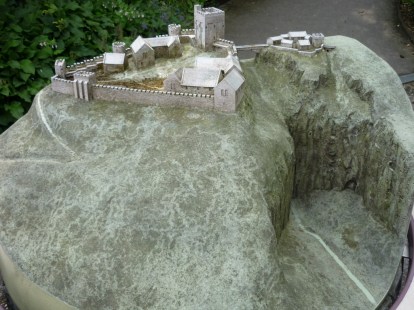 A Castle was a (Noble)Man’s (and Woman’s) Home (Medieval Mondays #3a ...